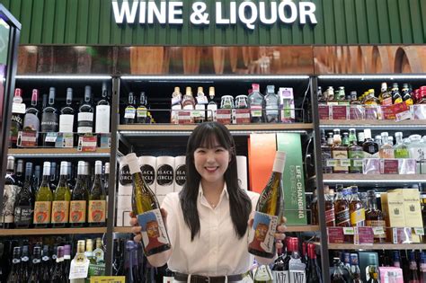 품절대란 하정우 와인 또 나왔다…세븐일레븐 신규 브랜드 마키키 론칭