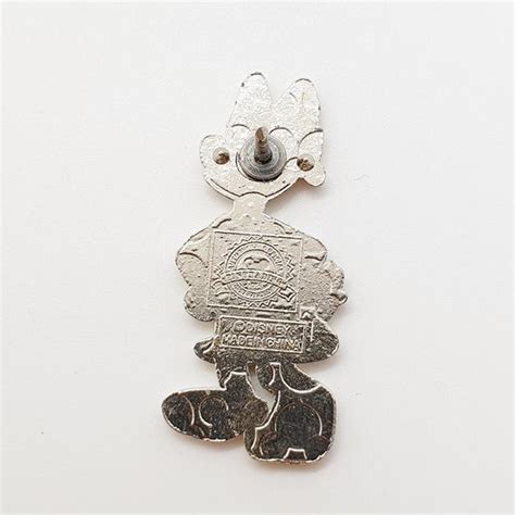 Daisy Duck At The Beach Disney Pin Disney Pin Collection Vintage Radar