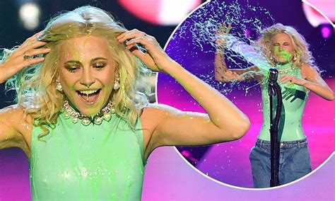 Pixie Lott Covered In Gunge At Nickelodeons Slimefest Daily Mail Online