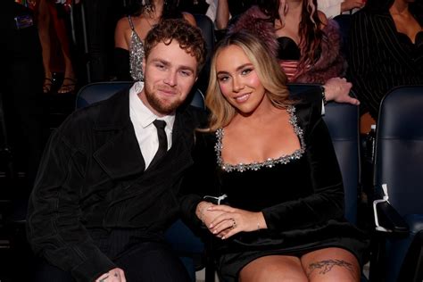 Alex Warren And Wife Kouvr Annons Complete Relationship Timeline Us