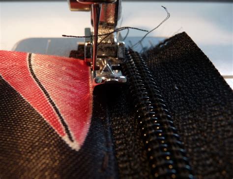How To Replace A Zipper Tutorial Sewn By Tanya Blog