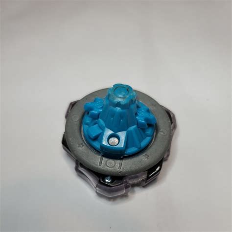 Beyblade Burst Valtryek V1 Valkyrie Authentic Hasbro Recolor 4591361583