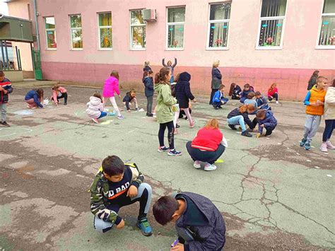 Галерија Osnovna škola Vuk Karadzić