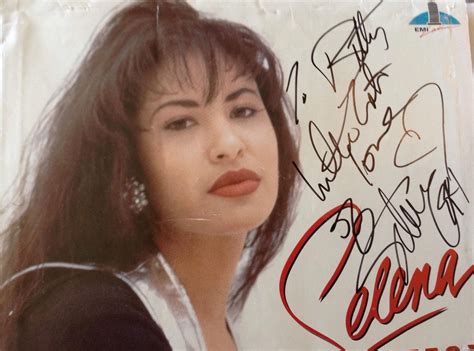 Selena Quintanilla Perez Authentic Autograph 1725075496