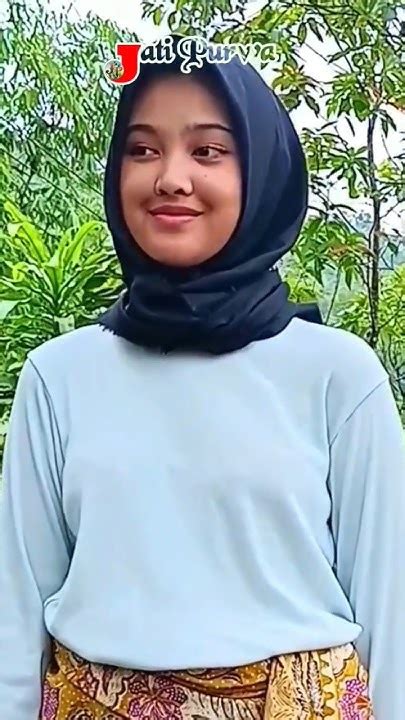 Cantiknya Pesona Gadis Desa Cantik Alami Shorts Jatipurwa Short