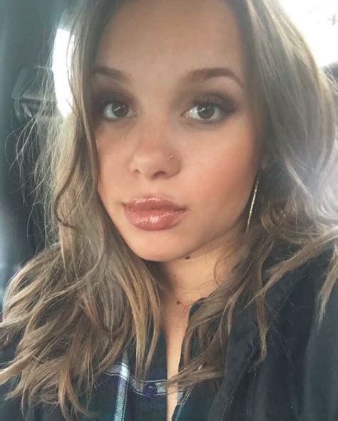 Liza Rowe Wiki And Bio Everipedia