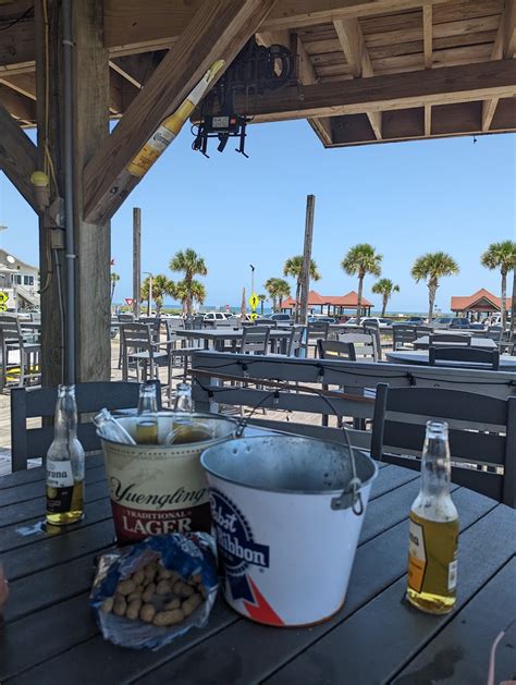Best Watering Holes Amelia Island Guide