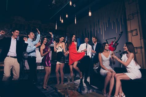 Chicago Swinger Clubs Guide Reviews And Information About Chicago Swinger Clubs