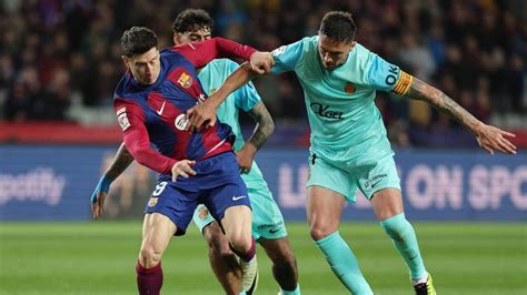 Fc Barcelone Naples Les Compos Probables Du 8e De Finale Retour De Ligue Des Champions