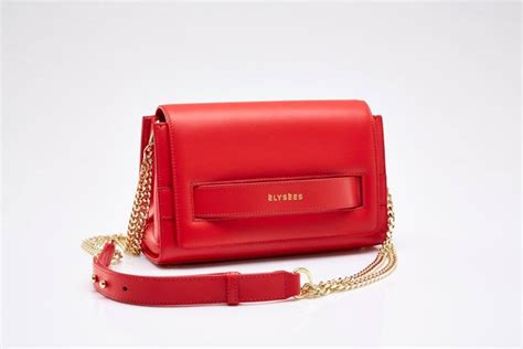 5 Ladyissue เว็บรีวิวเครื่องสำอาง ชุมชนผู้หญิง ฮาวทูแต่งหน้า อัพเดทแบรนด์เนม เทรนด์แฟชั่นจาก