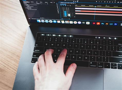 Best Strategies For Detecting Code Vulnerabilities