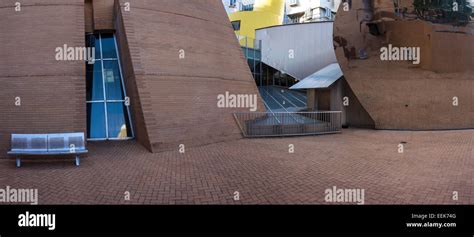 Stata Center MIT Stock Photo Alamy