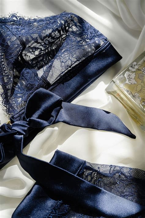Eyelash Lace Bow Bralette Navy Mentionables