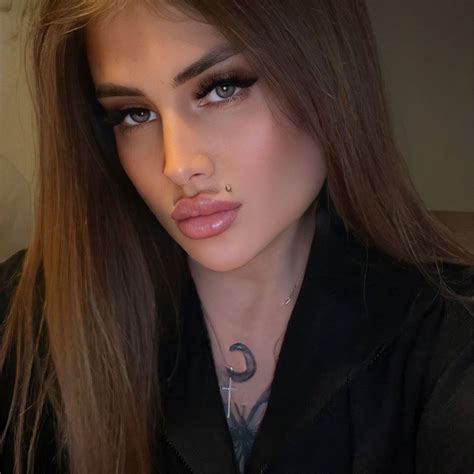 Patriciacox Cam Model Free Live Sex Show And Chat Stripchat