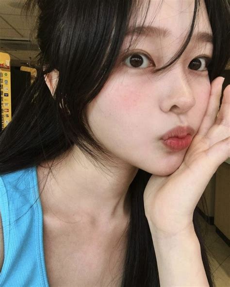 hwamin에 있는 nahee님의 핀 일상 메이크업 메이크업 미학