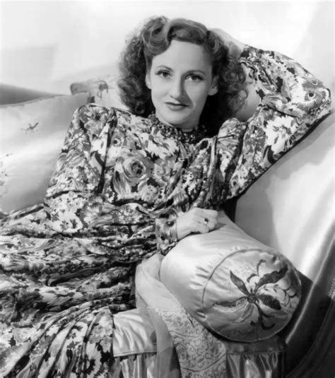 15 Facts About Connee Boswell Factsnippet