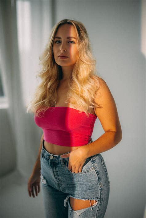 Mandy B Amaze Models