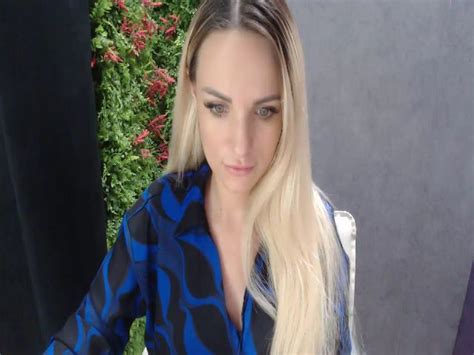 Estie Kay Nude Porn Photos From Live Sex Cams On Myfreecams