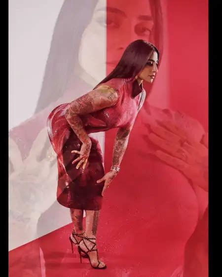 Bani J Top 20 Hot Pics And Photo