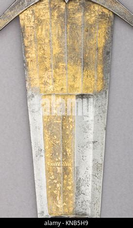 The Cinquedea Is A Renaissance Italian Sword With A Broad Blade And