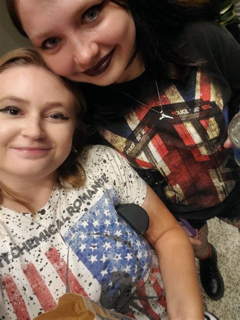 Izze 🦁🐻 On Twitter We Are Deceased Mychemicalromance