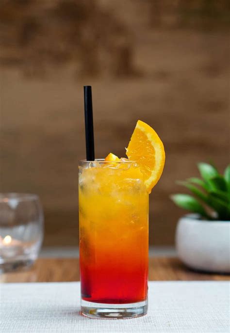 Sex On The Beach Cocktail Howdykitchen