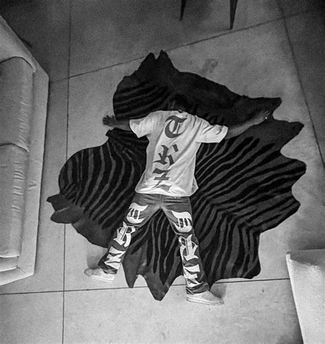 52 Idee Su True Zanza Da Salvare Oggi Vestiti Abiti Fai Da Te Poster Di Design E Molto Altro