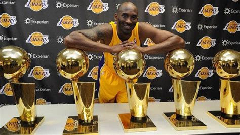 Kobe Bryant Subastarán Medallas Trofeos Y Objetos De “black Mamba