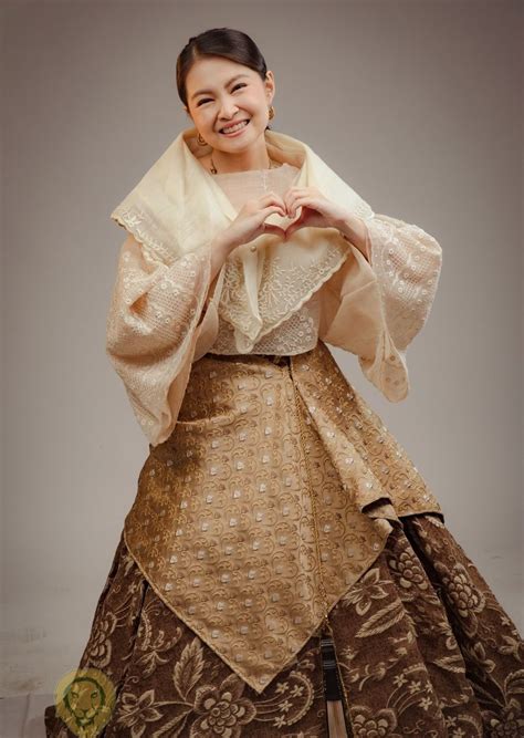 Iconic Traditional Filipiniana Looks From Gma S Maria Clara At Ibarra