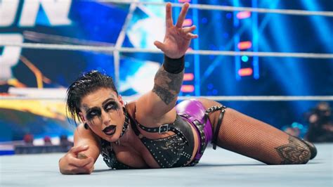 How Did Rhea Ripley React To A Few Nsfw Comments By Fans