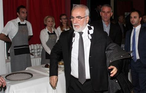 Ο ΙΒΑΝ ΔΕΝ ΞΕΡΕΙ ΤΙ ΝΑ ΚΑΝΕΙ ΜΕ ΤΑ ΛΕΦΤΑ ΤΟΥ Apodytiriakias Gr