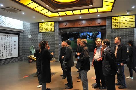 总会秘书处会同本埠商会秘书长应邀出席2020章贡酒文化节筹备沟通会 赣州商会联合总会