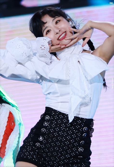 Happy Moment On Twitter Seulgi Red Velvet Seulgi Girl