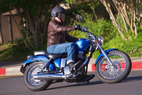 Suzuki Boulevard S40 Motorcycle