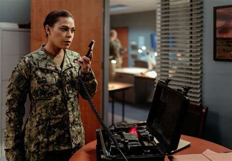 Toni Trucks Wasnt Ready For Seal Team To End Teases Season 7 Finale