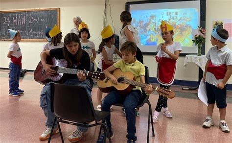 БТА Българското училище „Асен и Илия Пейкови“ във Флоренция отпразнува 24 май с тържество