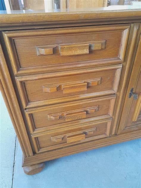 Масивен Скрин внос от Германия Скрин ракла Мебели за дома и офиса Сливен Масивен Скри