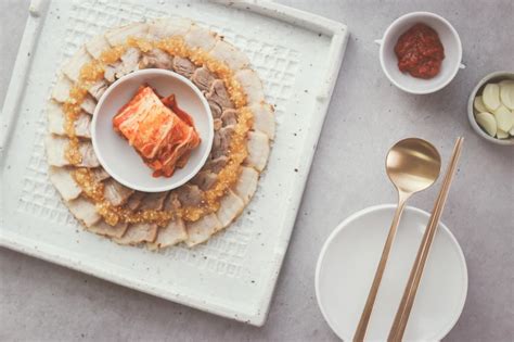 물 없이 만드는 수육 저수분 마늘수육 만들기 네이버 블로그