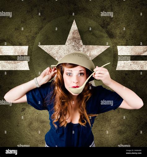 Military Pin Up Girls Wallpaper