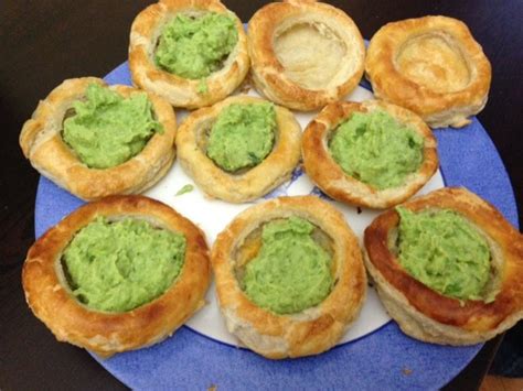 Волованы с креветками и красной икрой Пошаговый рецепт ФОТО