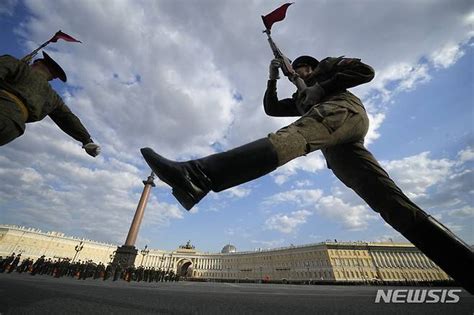 러시아 제2차 세계대전 전승절 앞두고 열병식 리허설 뉴시스pic