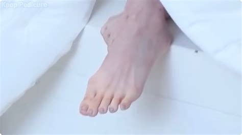 276화 청하가 발 관리를 해야 하는 이유 페디큐어 Chung Has Foot Care Pedicure Youtube