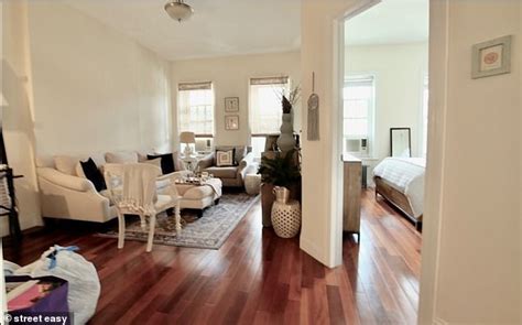 New York City Residents Baffled By VERY Sexy Apartment Listing Daily Mail Online