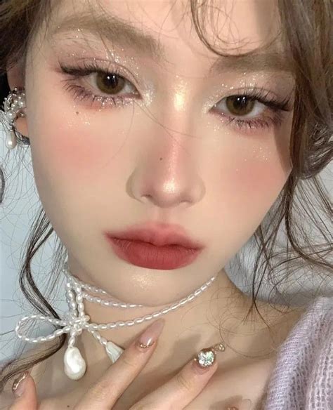 Pin Von Angelica Schlubeck Auf Makeup Koreanisches Make Up