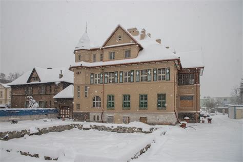 Na Grossmannov Vile Se Skv Zbrusu Nov St Echa I Fas Da Stavbaweb