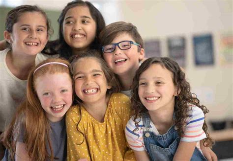 Daisy And Brownie Girl Scouts Robotics Badge Bee Robot Barnabas Robotics