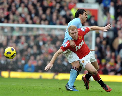 С действията си Тевес успя да си навлече яростния гняв на мениджъра