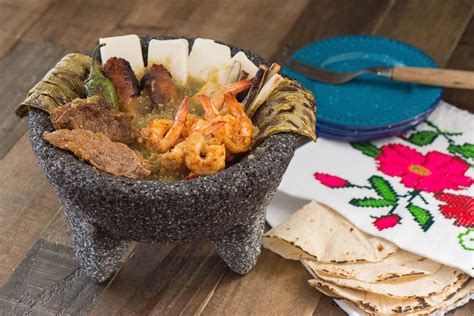 Mexican Dish Molcajete Recipe At Carole Alden Blog