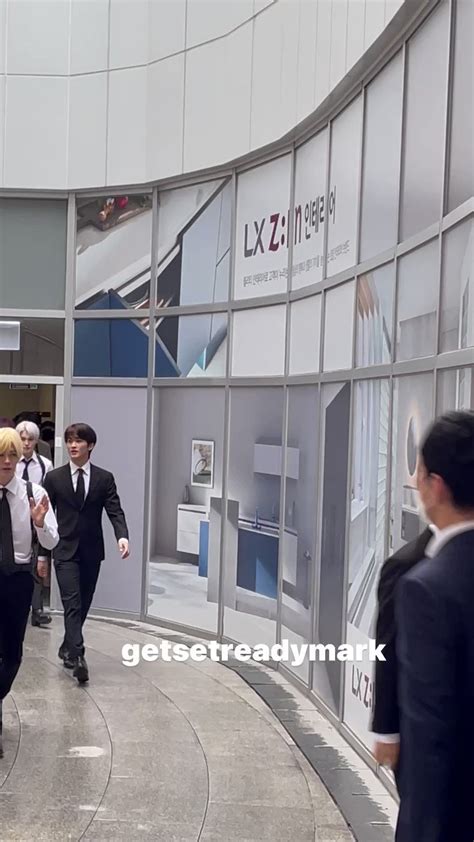 꿀이♡ On Twitter 부산팬싸 엔시티 127 아이마크개잘생겻음레알 독기가득착장 ㅁㅊ㉰ Mq7yho8ios Twitter