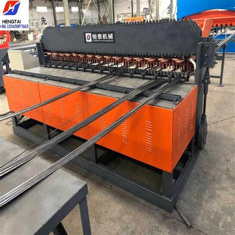 2019 New Series Automatic Welded Wire Mesh Panel Machine From China